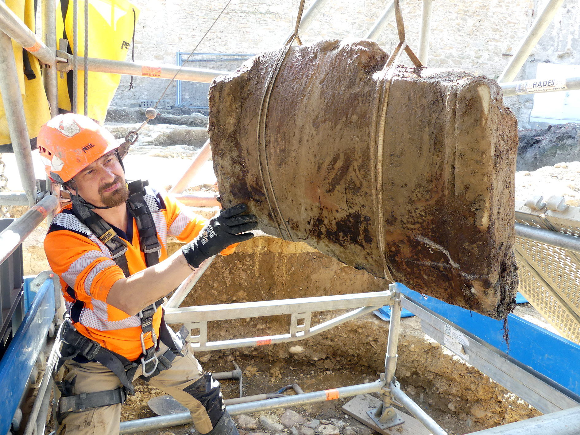 Archéologie des puits : échanges avec Gabriel Munteanu – FEMAP